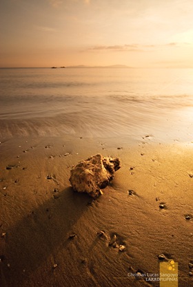 OCCIDENTAL MINDORO | Sunrise at Abra de Ilog’s Amazona Beach - Lakad ...